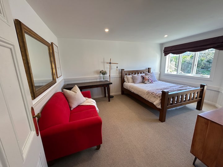 Newly Renovated Retreat - タウランガ