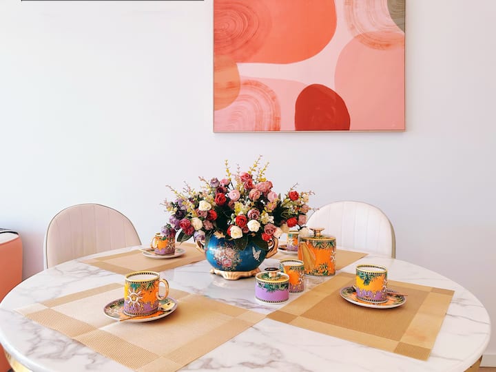 Footscray Gem W/train To Uni,flemington Racecourse - St Albans