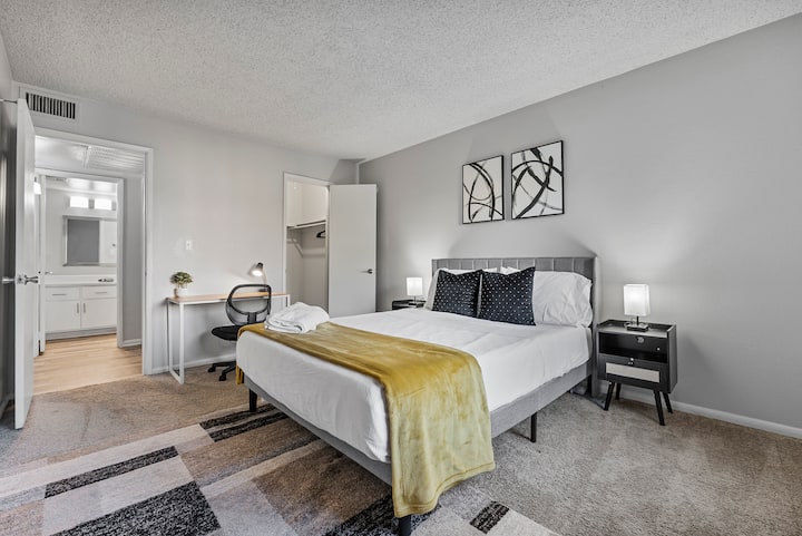 1br | Pool |Gym | 1 Mi To Banner Hospital - Mesa, AZ