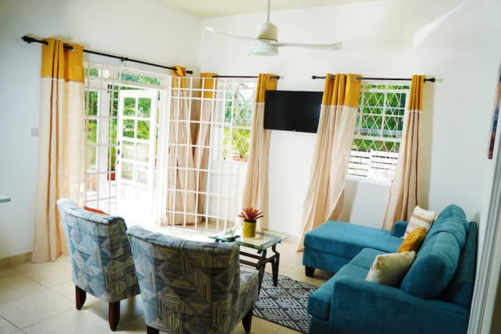 Gated Property Family Ready Walk To Restaurants Ac - Bridgetown