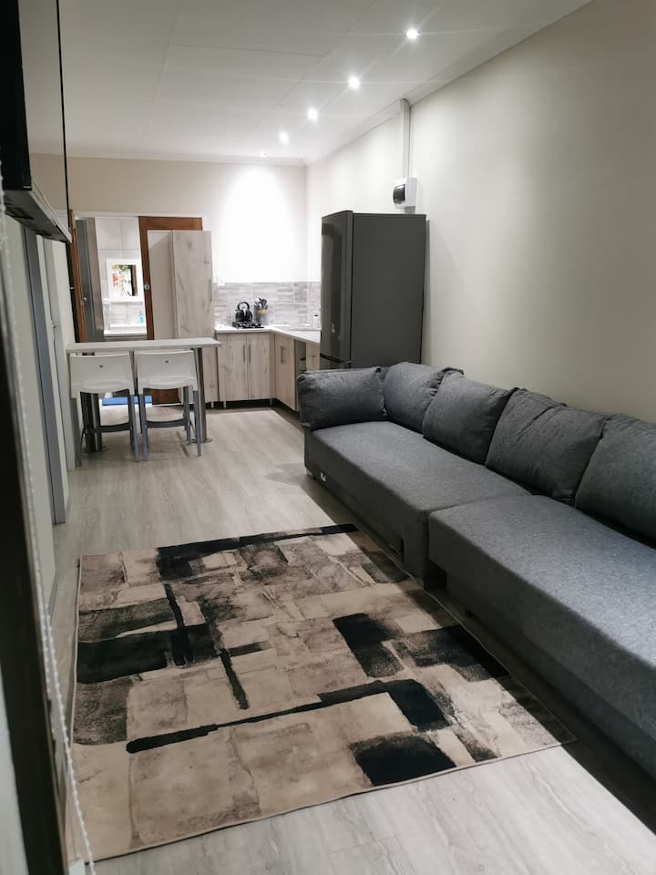 Knights In 2 Bedroom Apartment - Bloemfontein