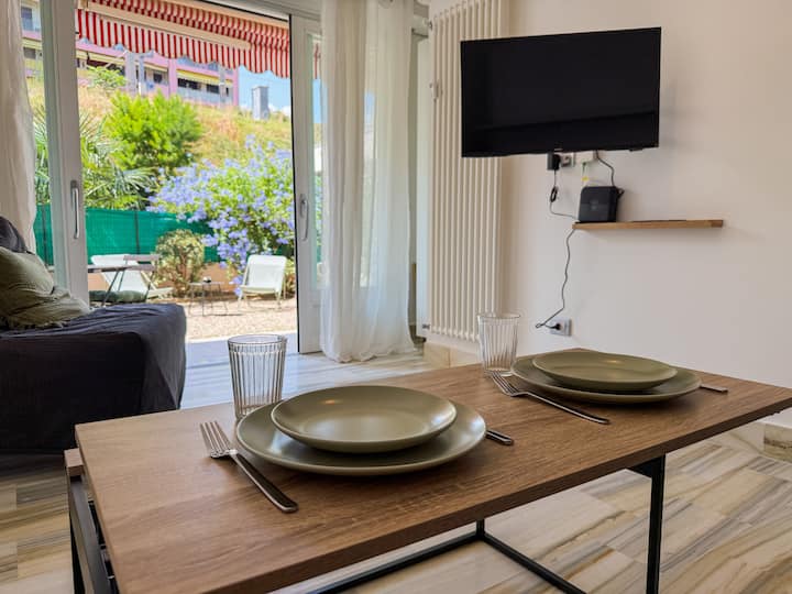 Grand Studio Avec Jardin, Proche Plage, Menton - Menton