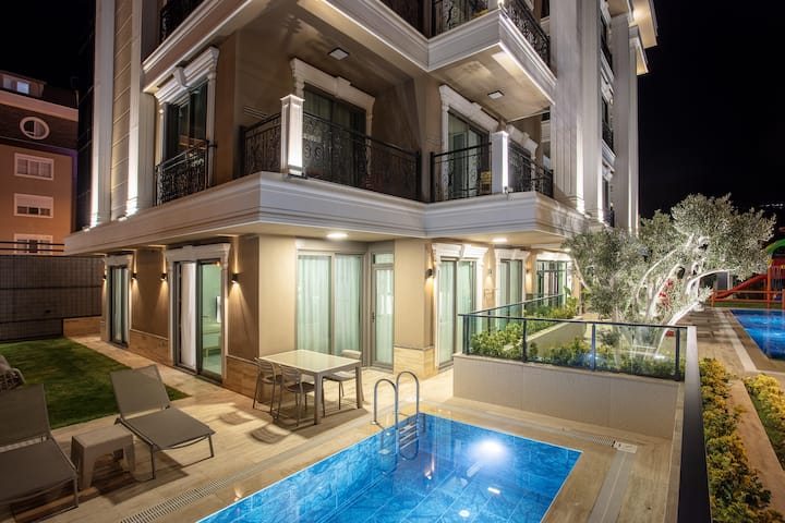 Premium öZel Havuzlu Suit - Alanya