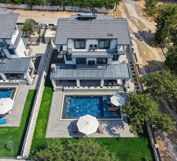 ÖLüdeniz Ovacık’da  4+1 Villa - Ölüdeniz