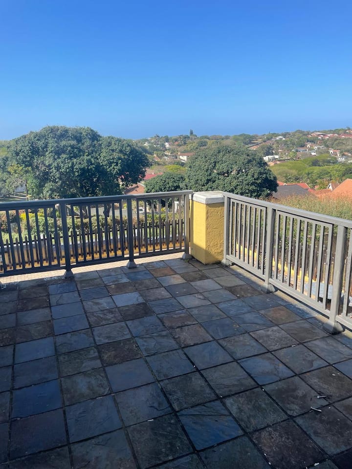 4 Bedroom Gem In Ballito - Dolphin Coast