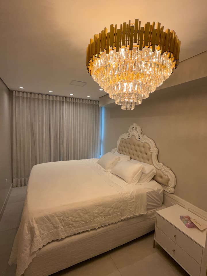 Luxurious, Decorated, Air-conditioned. Elevator 402 - Ipatinga