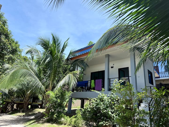 New House Srithanu Center - Ko Pha Ngan