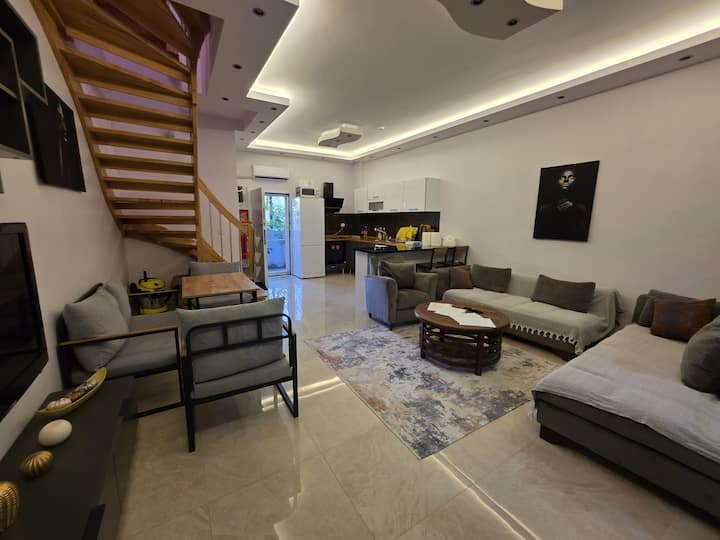 Denize Yakın Dubleks Villa - Mersin