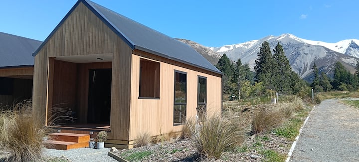 Enys Studio - Broken River Ski Area