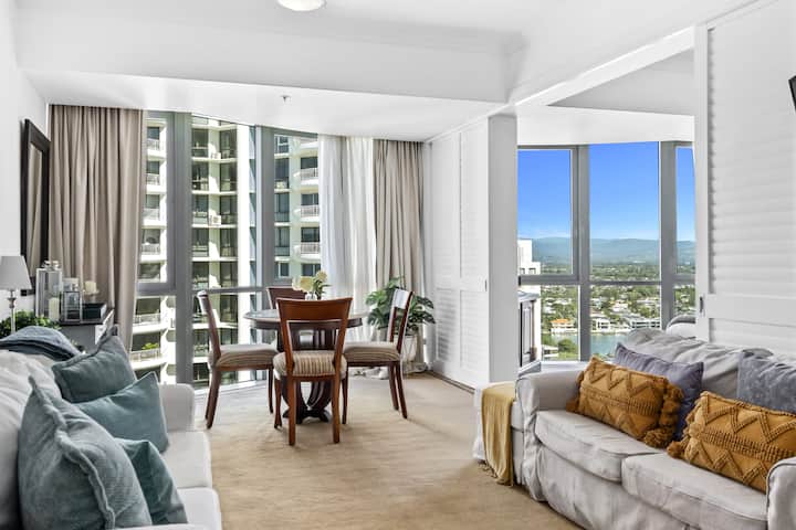 Lovely Spa Suite 1 Bedroom Apartment - Q Stay - Surfers Paradise