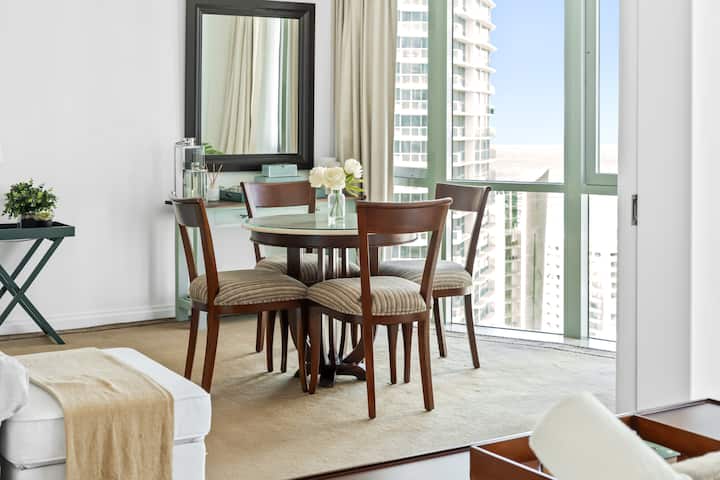 Comfy 1 Bedroom Unit At Legends Resort - Qstay - Gold Coast