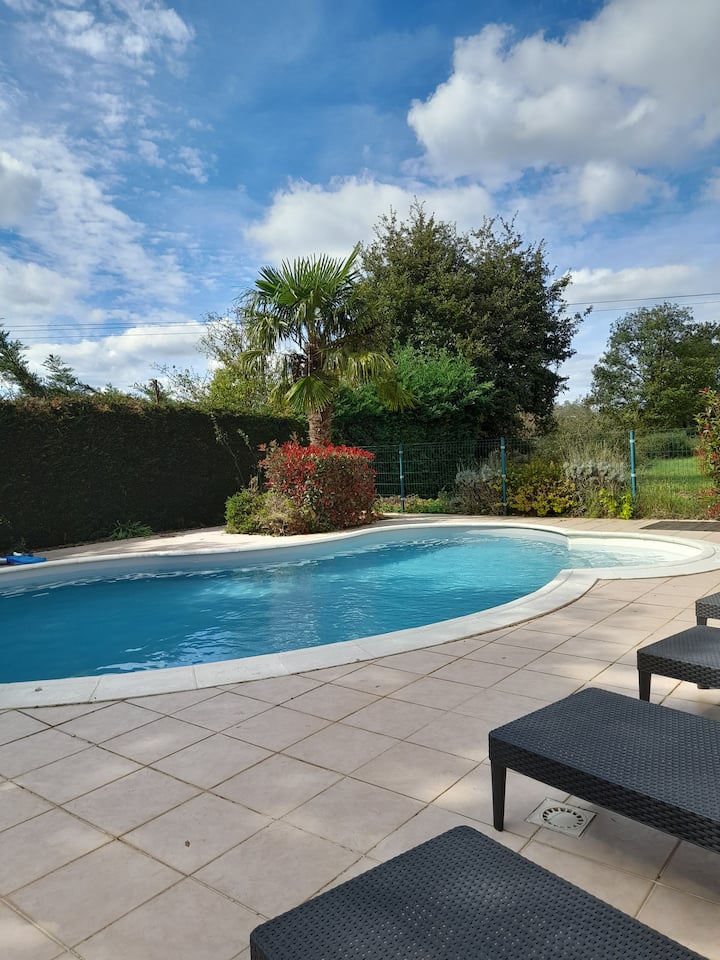 Nouveauté 2026 Maison Individuelle Avec Piscine - Villefranche-de-Rouergue