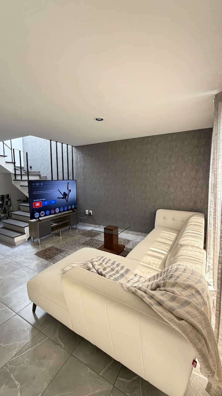 Lantana Con Alberca Y Gimnasio–facturamos - 이라푸아토