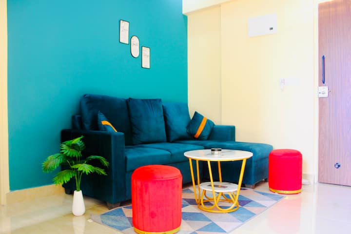 Skyvista ~ City View Apartment -