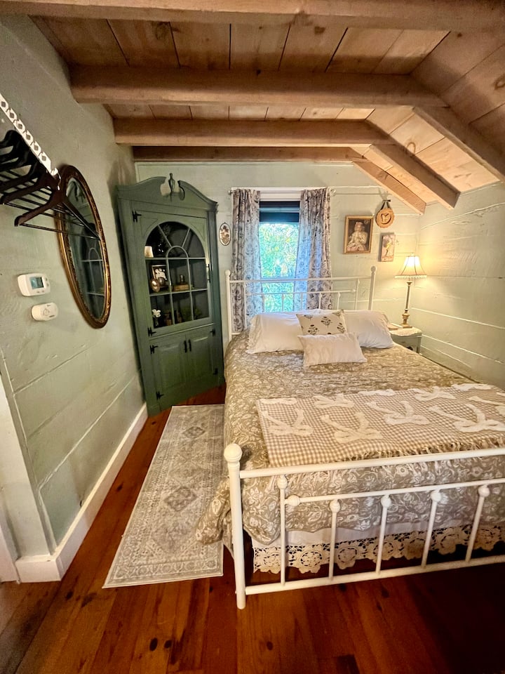 The Historic William Suite-walk To Downtown - Wausau