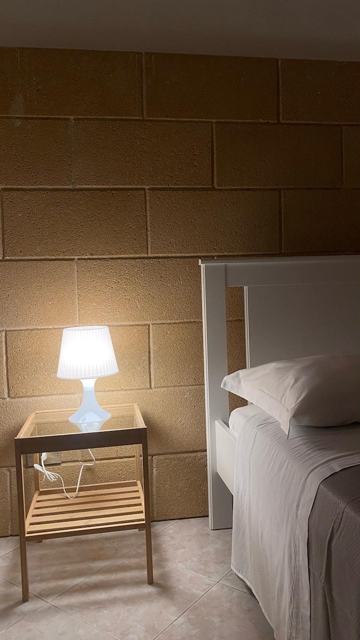 Luce Di Levante - Monopoli