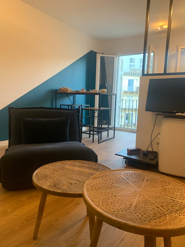 Appartement Lumineux En Plein Centre-ville - Bastia