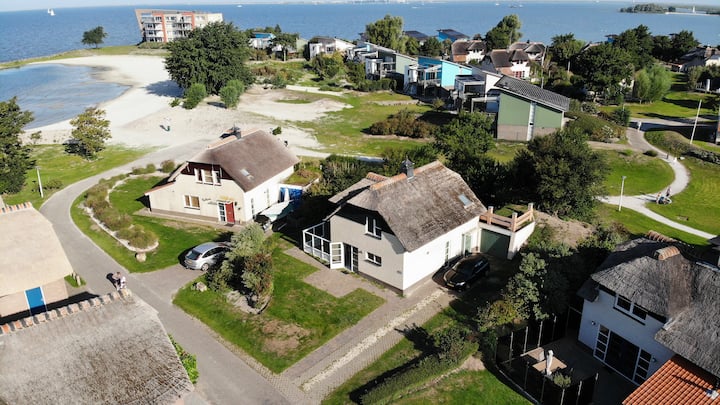 Dune Villa Deluxe - 6 Persons - Makkum