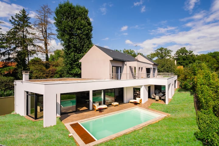 Villa De La Mare - Les Demoiselles à Versailles - Gif-sur-Yvette