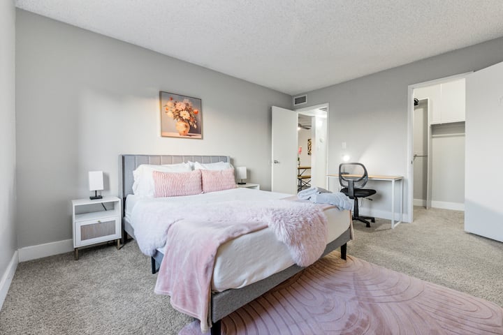 1br | Pool |Gym | 1 Mi To Banner Hospital - Mesa, AZ