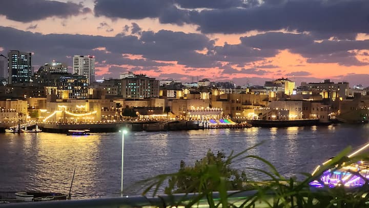 Family Pod With Balcony, Near Union Metro - Dubai