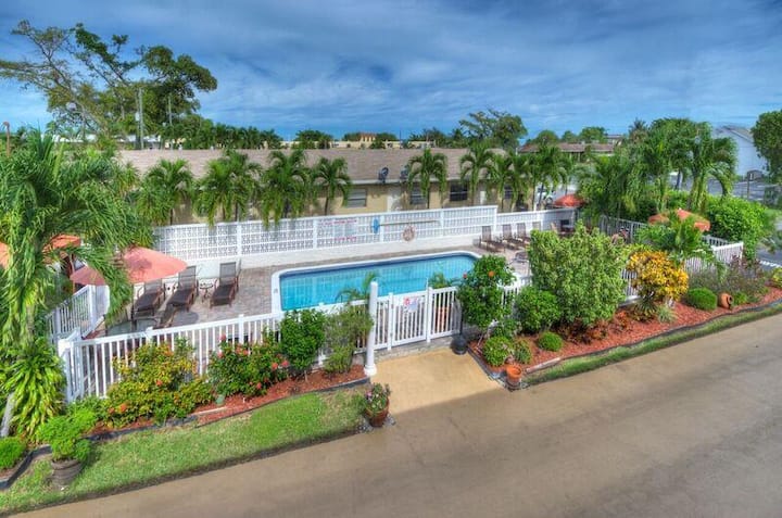 Condos Floride
Pompano Place 112 - Pompano Beach, FL