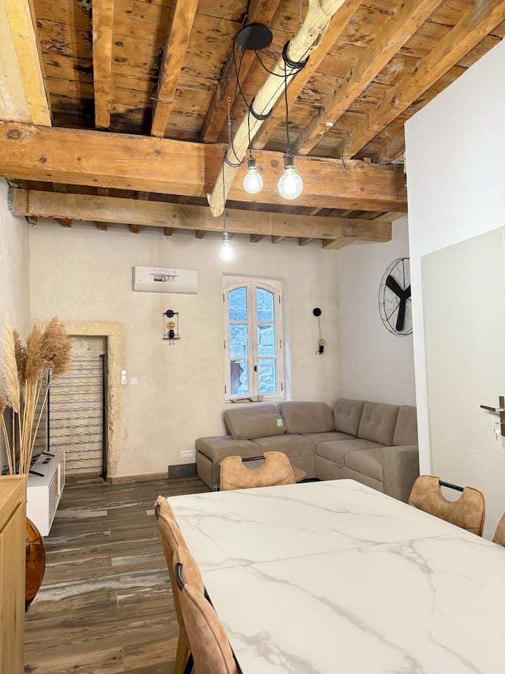 Appartement Cosy Avec Balcon - Arles