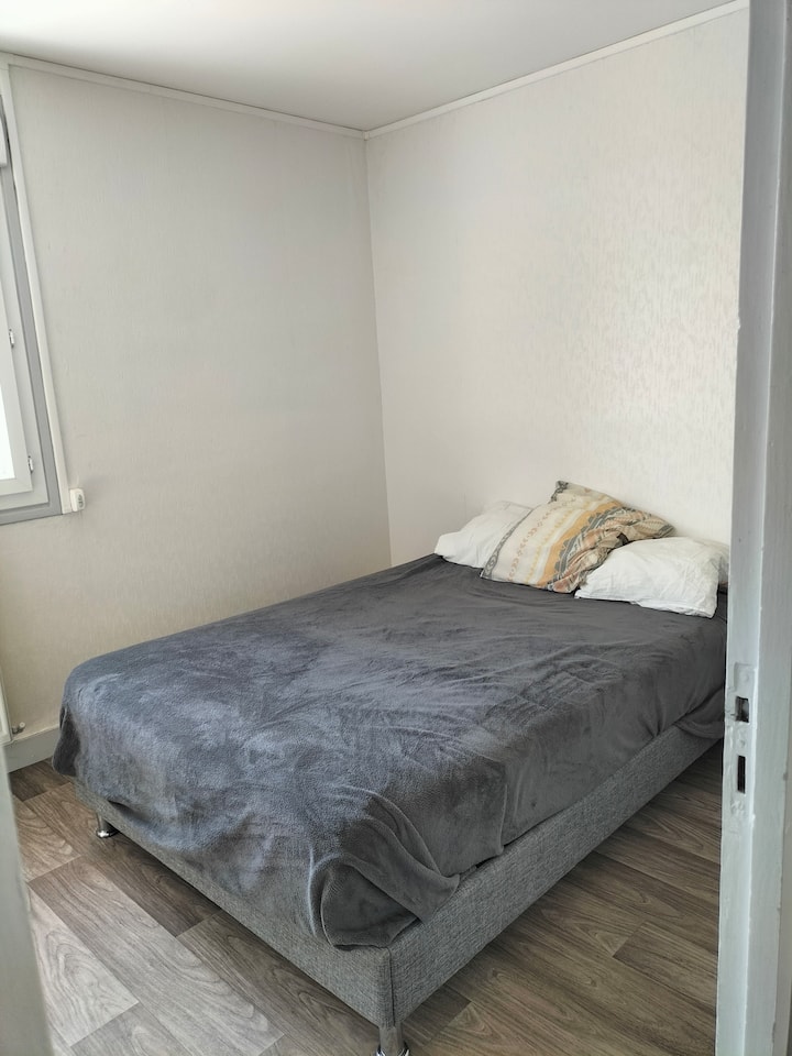 Apparemment T2, Paisible. - 