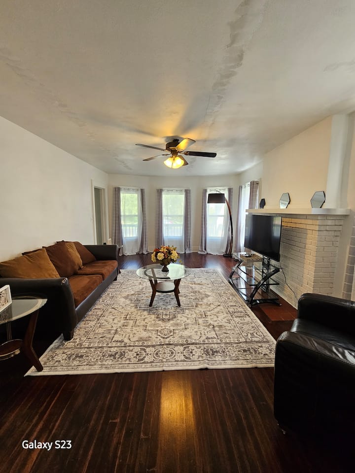 Beautiful 3bdrm Apt Just Minutes From Su, Downtown - Syracuse University, Syracuse