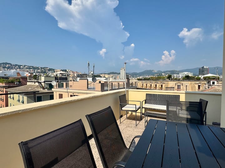 [ Stunning View ] Luxury Penthouse City Center - Genova