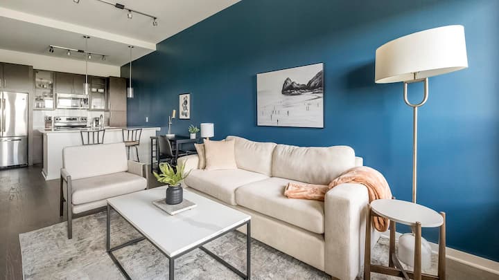 Landing | Stylish 1bd, Gym, Yoga Studio - Houston, TX