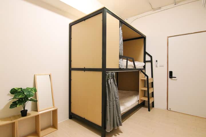 #01 Twin Room (Bunk Bed)|taipei Main Station - Taipei