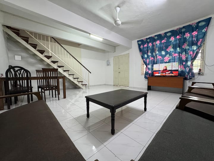 Homestay D'aman - Masjid Tanah