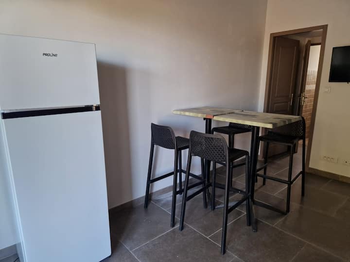 Studio Pour 4 Personnes - Saintes-Maries-de-la-Mer