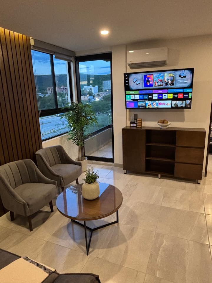 Moderno Depa En Punta Del Este - León, México