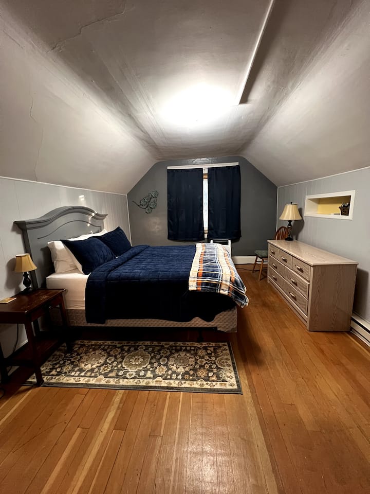 The Yellowstone Flat - Helena, MT