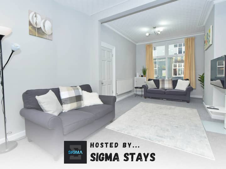 Wistaston House - By Sigma Stays - Nantwich