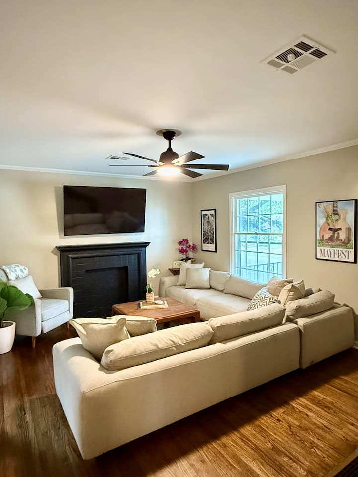 The Golden Driller: Tulsa Fairgrounds - Tulsa, OK