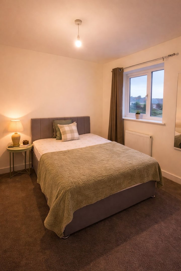 Rotherham 3 Bed Garden Home - Rotherham