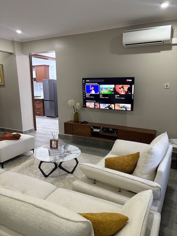 2-br With Ocean Views & Pool - Dar es Salam