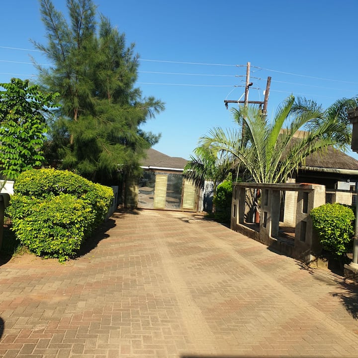 Muhle Guest House At Xikukwani - Giyani