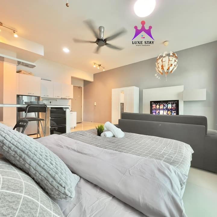 D136cybersquare Vertex Cyberjaya /Netflix/internet - Putrajaya