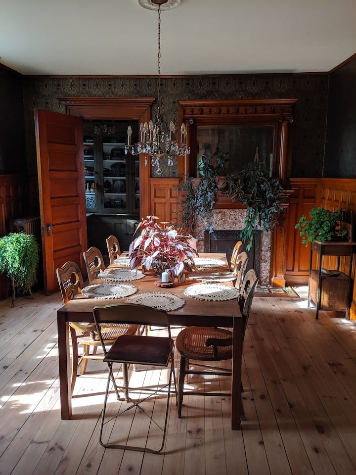 Heddwyn House - Bramble - Kingston, NY