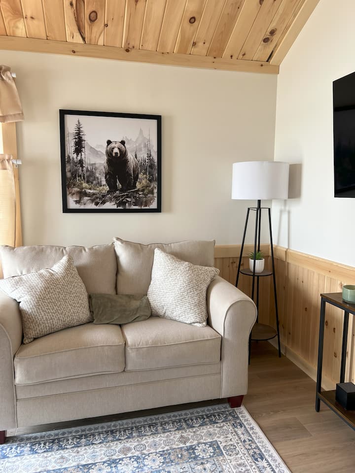 Bear's Den - Columbia Falls, ME