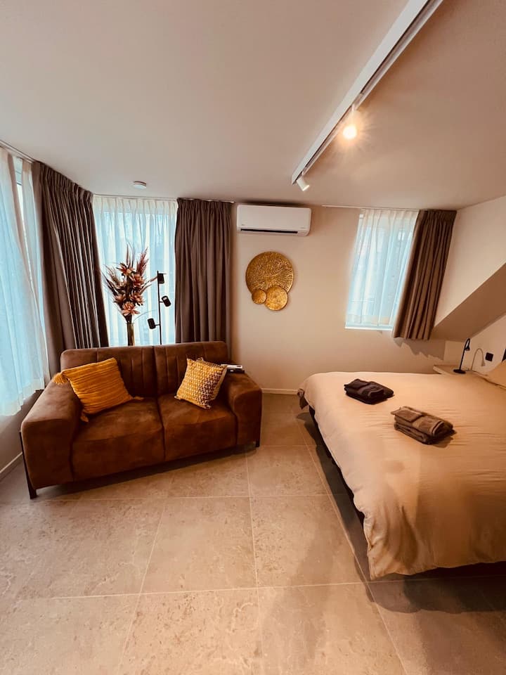 Christina's 1 Bed - Fourth Floor - Bredene