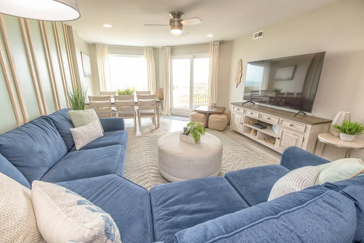 Surf’inn At Carolina Beach Boardwalk With Pool! - Carolina Beach, NC