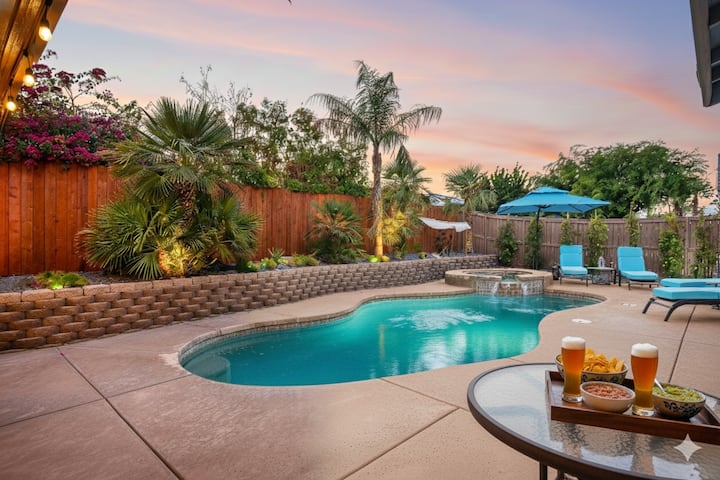Pool, Spa, Game Room And Colorful Desert Retreat - Coachella, CA