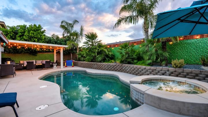 Pool + Spa | Game Room | Sleeps 15 | Coachella - Coachella, CA