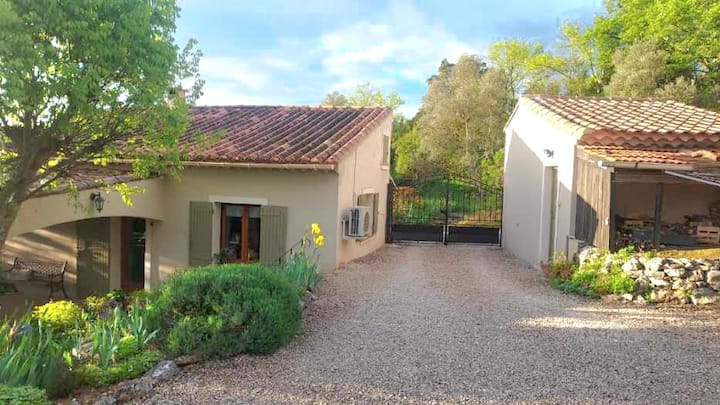 Charmante Maison - Goudargues