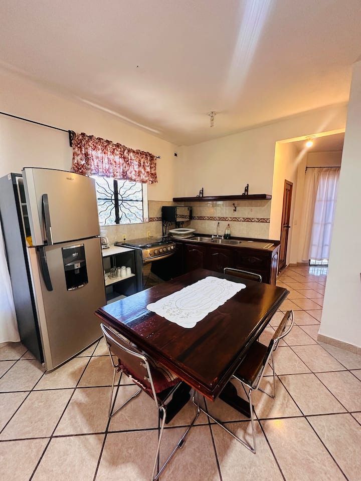 Alojamiento Familiar 3 Habitaciones - Taxco